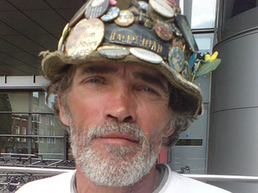 Brian Haw faces eviction from Parliament Square gardens – High Court ...