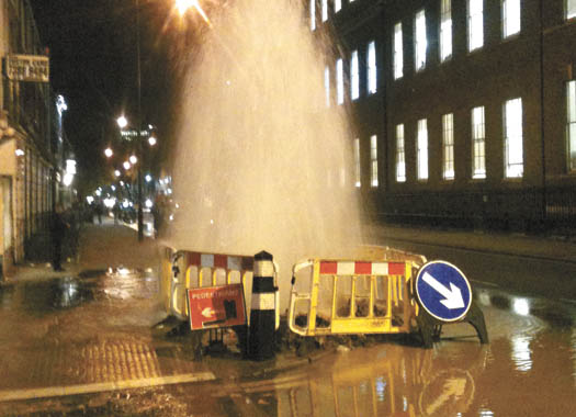 Thames Water say 15,000 litres of water wasted as, vandals smash ...