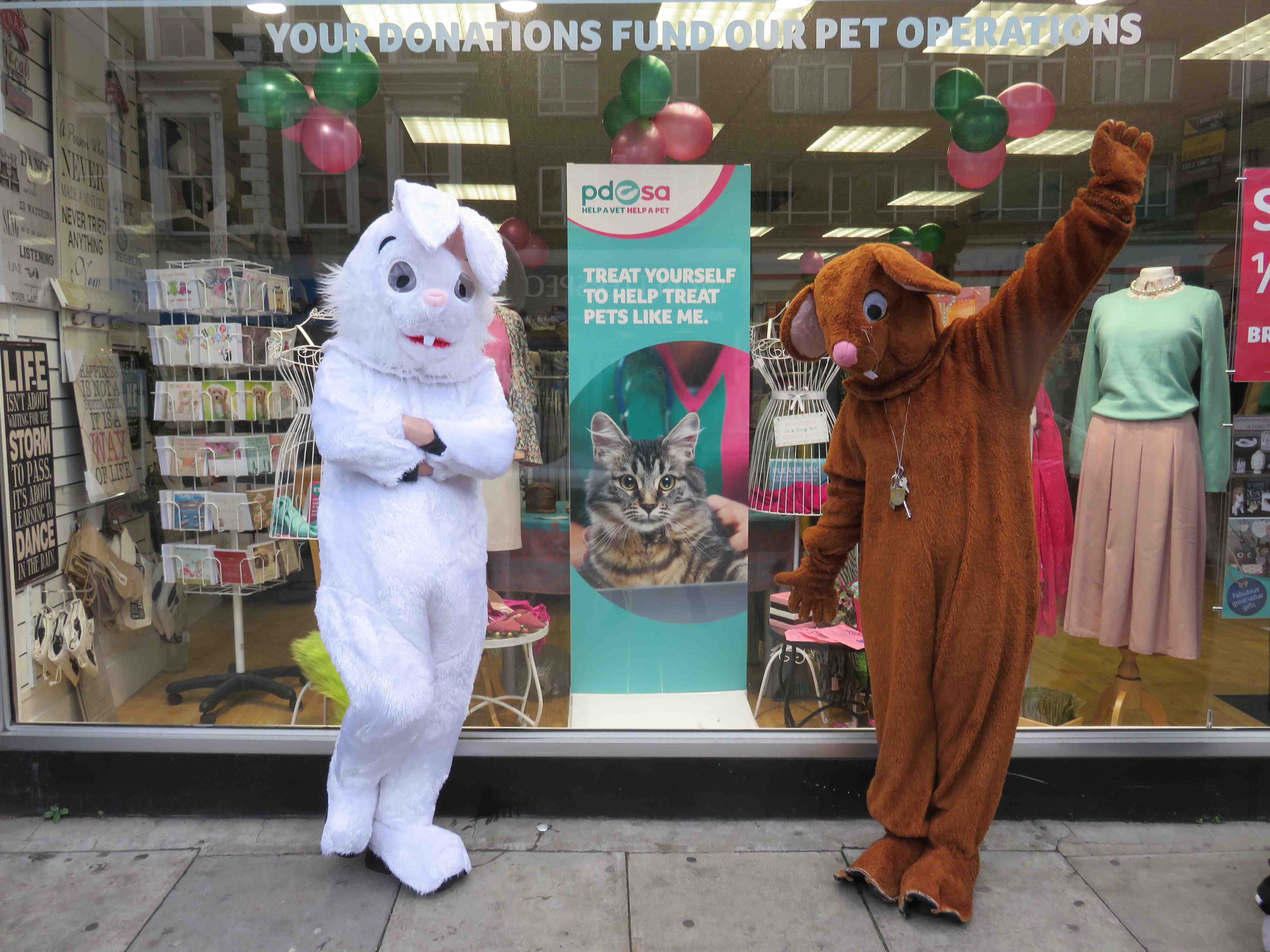 Giant animals and tarot reading at Kentish Town PDSA shop launch event ...