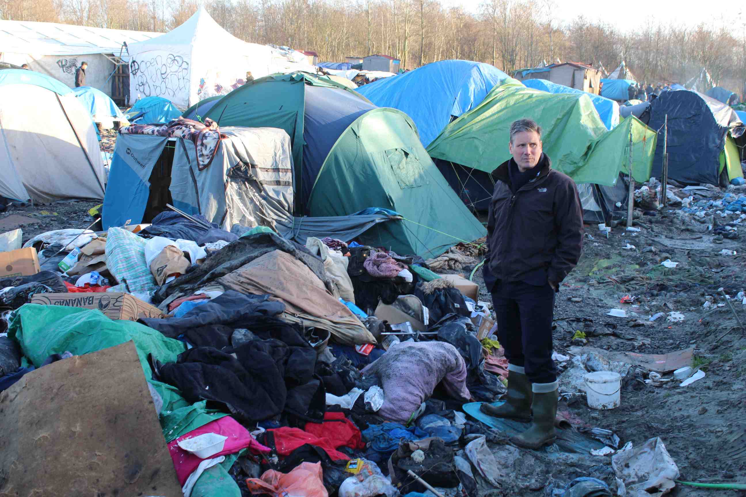 MP Keir Starmer calls on UK to take in 3,000 refugee children after ...