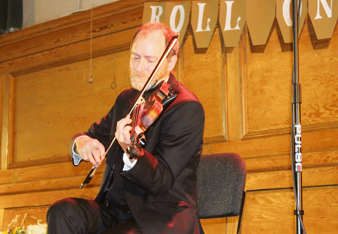 ‘Roll on, Tom': Special send-off for folk musician | Camden New Journal