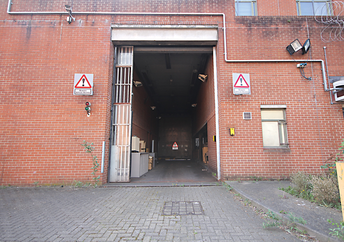 Copper-raid criminals break into prison | Camden New Journal