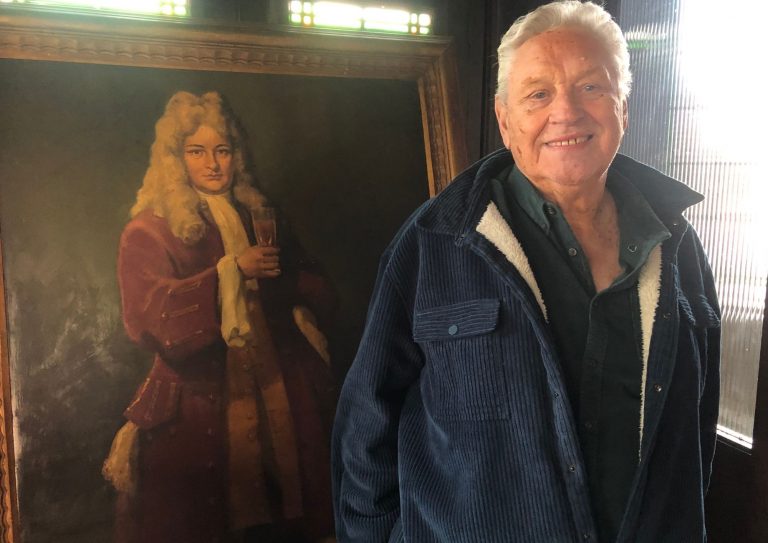 Sir Richard Steele ‘back under old management' and ready to open again ...