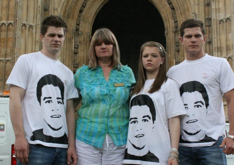 How ‘Maguire 7’ artist is fighting for others wrongly sent to prison ...