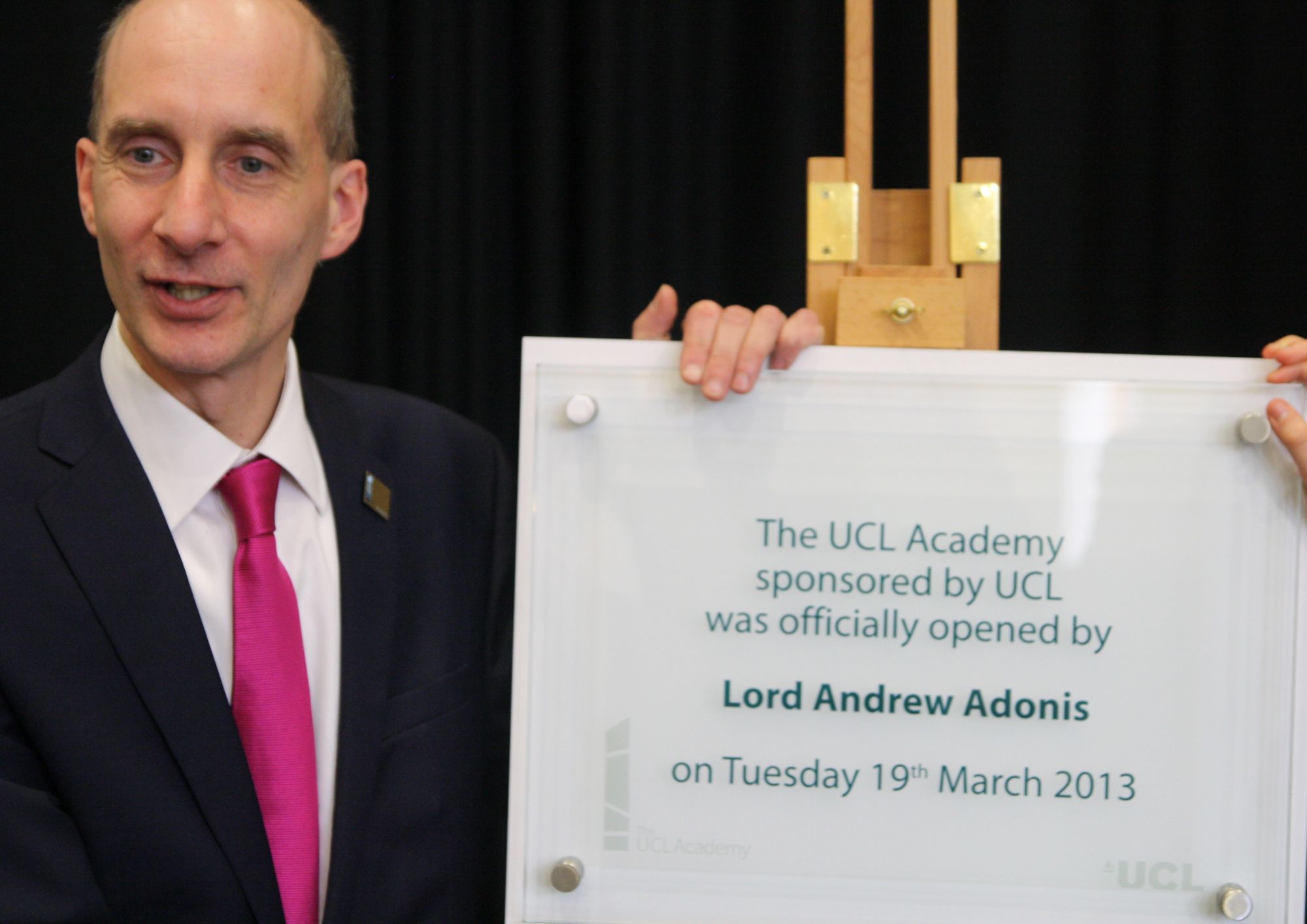 ‘Culture of fear’ claims as UCL academy teachers strike at school gates ...